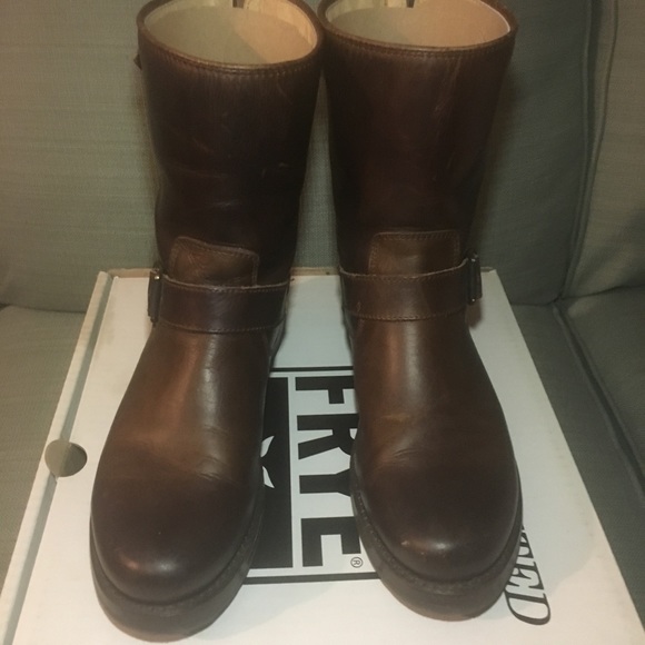 Frye | Shoes | Frye Womens Veronica Back Zip Short Boots | Poshmark
